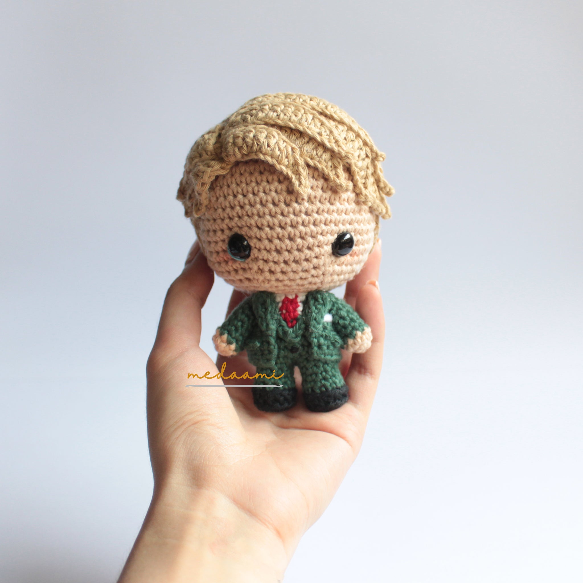 Forger Family Amigurumi Crochet Doll Patterns – Medaami Patterns
