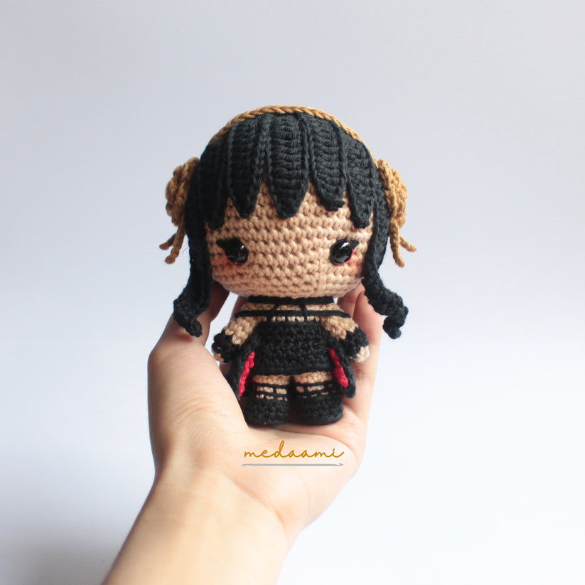 Yor Forger Spy x Family Amigurumi Crochet Doll Pattern – Medaami Patterns